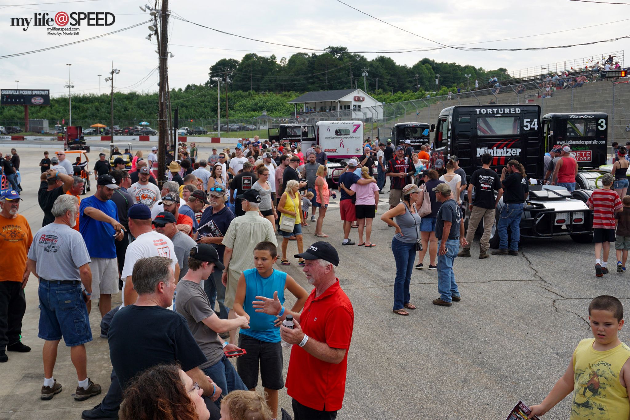 The Bandit Series; A New Take On Big Rig Racing - My Life at Speed